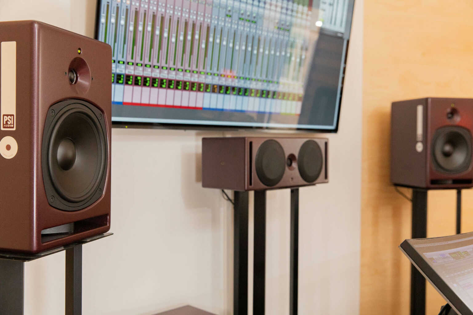 PSI Audio - Precision active studio monitors and active bass traps